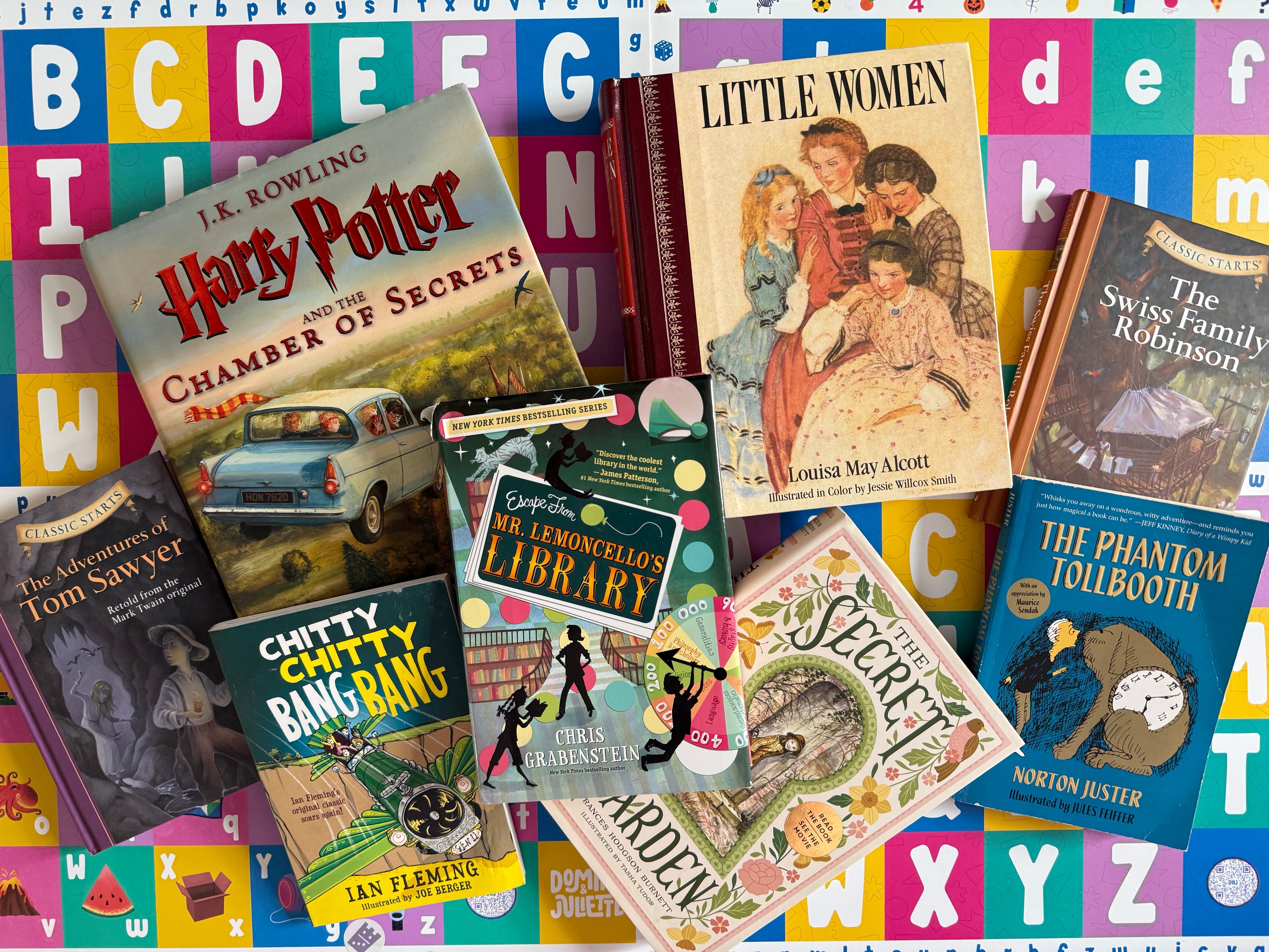The Ultimate Reader’s Gift Guide – Domino & Juliette