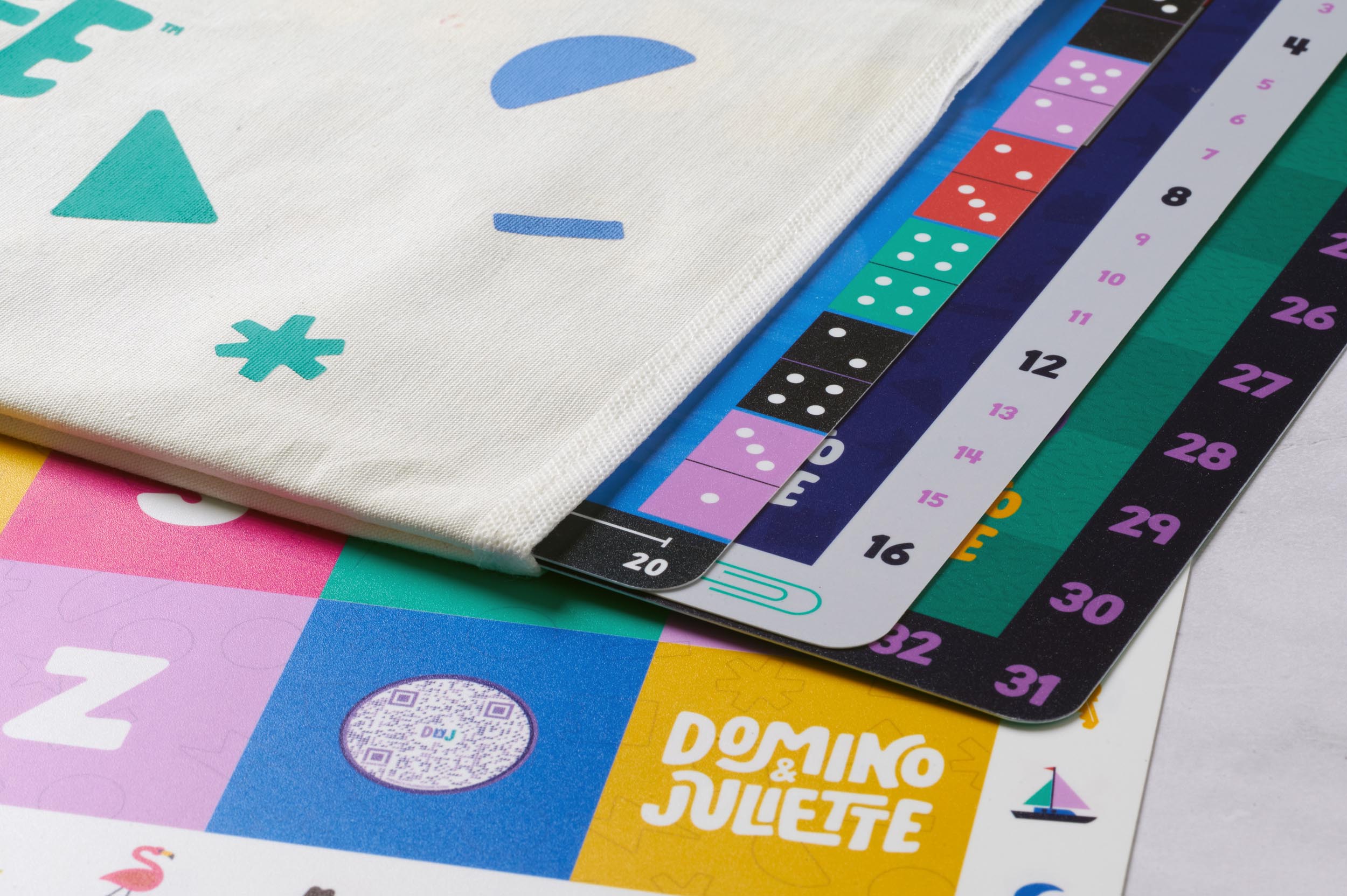 Placemat Storage Bag & Carrying Case for Kids – Domino & Juliette
